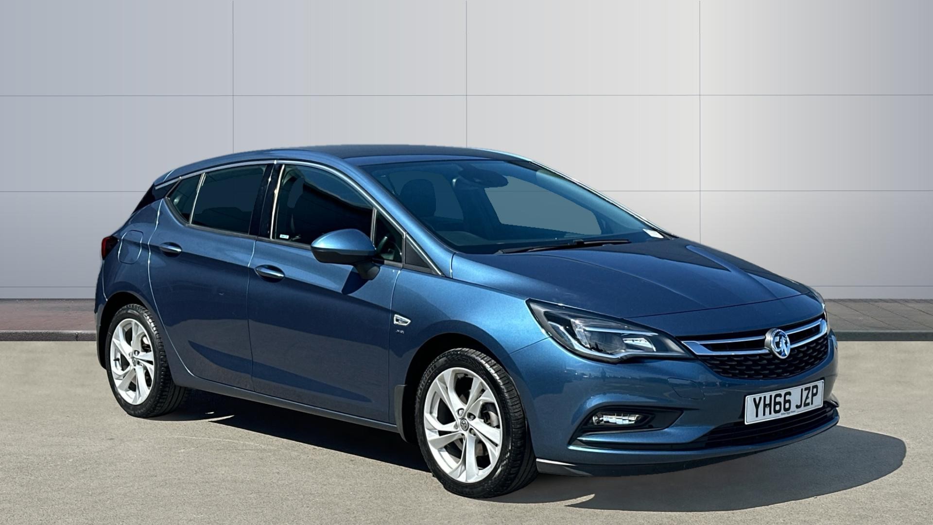 Used Vauxhall Astra (Mk7, 2015-2022) buyer's guide: an affordable and ...