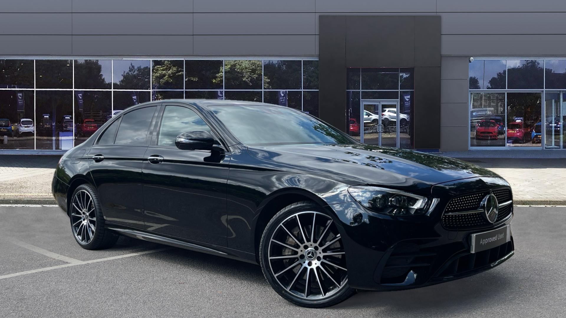 New Mercedes E 300 e plug-in hybrid 2023 review | Auto Express