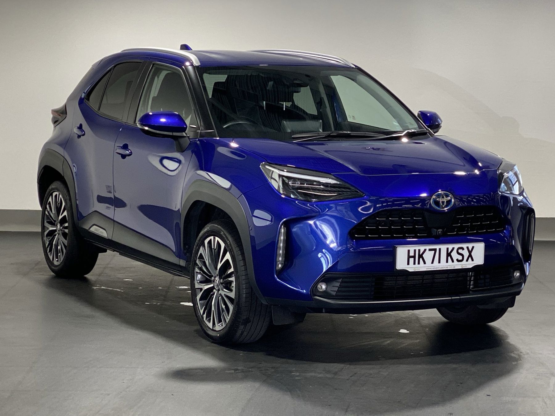 Blue Toyota Yaris Cross cars for sale | Carwow