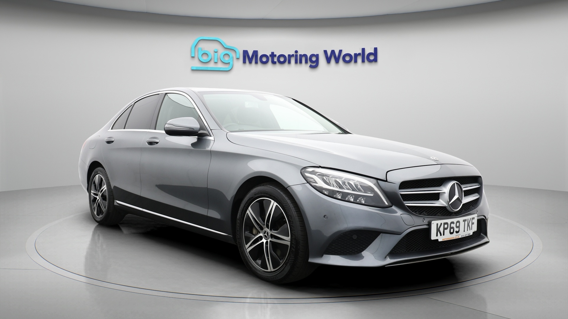 Mercedes C 300 d Estate 2022 review | Auto Express