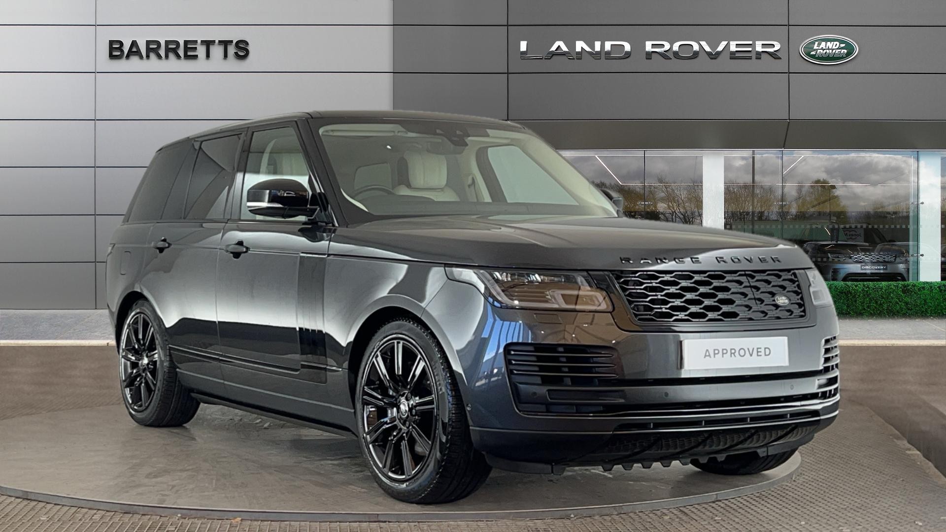 Range Rover (Mk1, 1970–1994) icon drive: Britain’s first luxury SUV ...