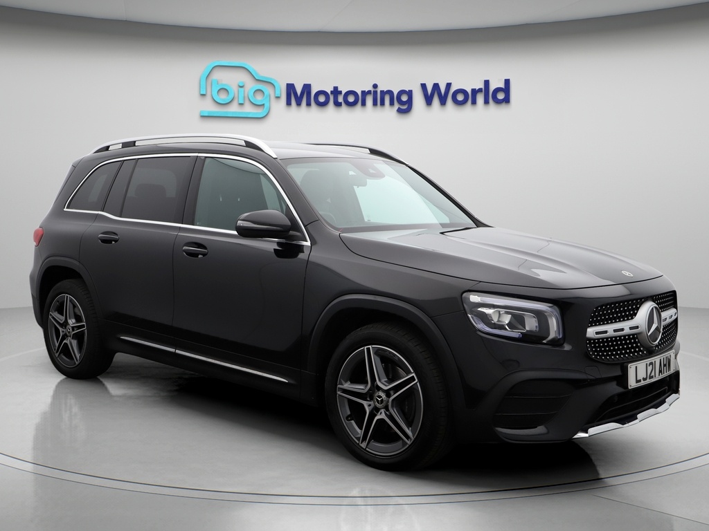 New Mercedes GLB 220 d 2020 review | Auto Express
